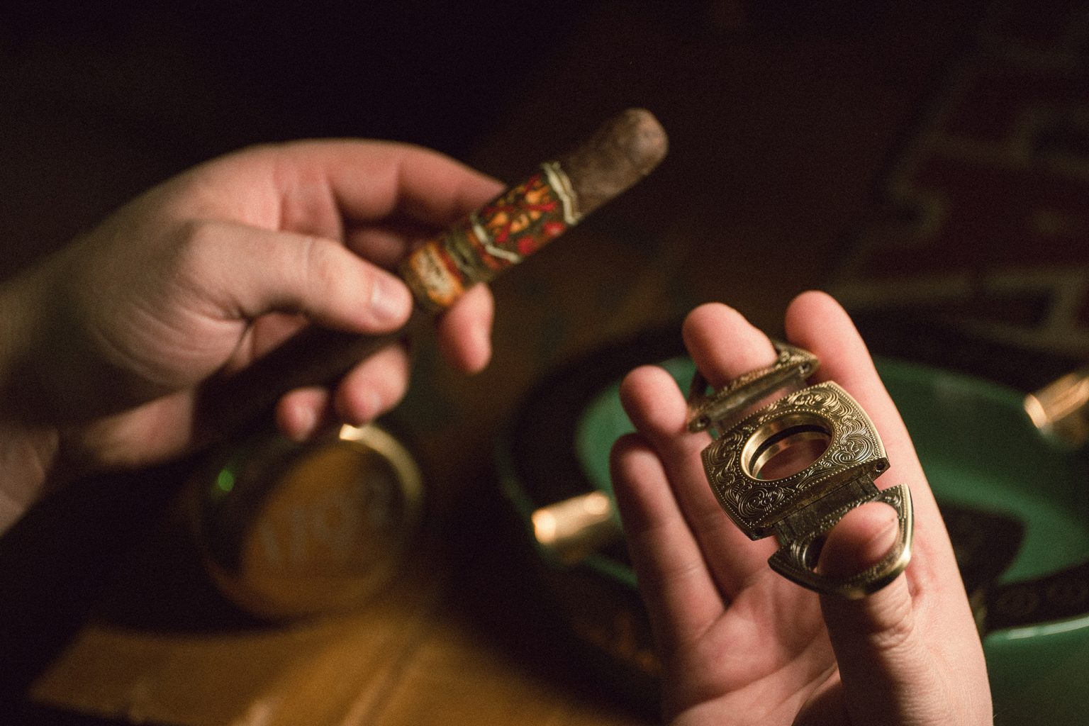 A Beginner's Guide to Cigars - 1792 Style